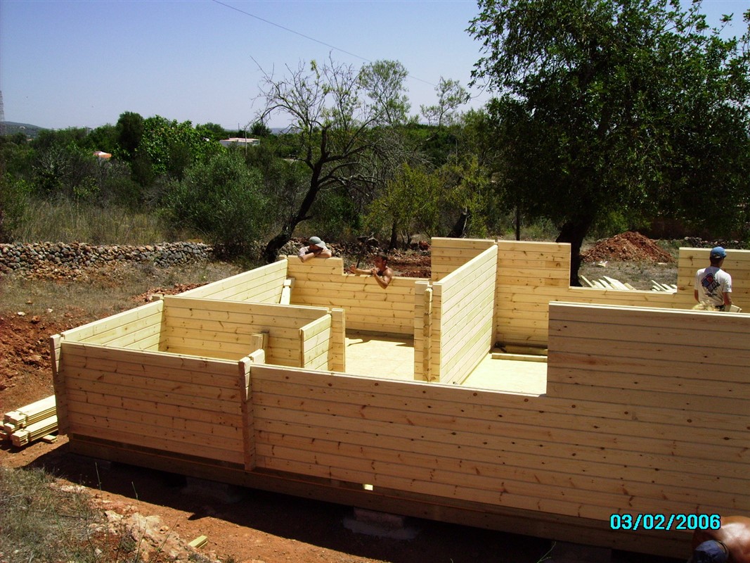 Wooden Houses in log plank construction - Ideas in Wood - Timber dealer ...