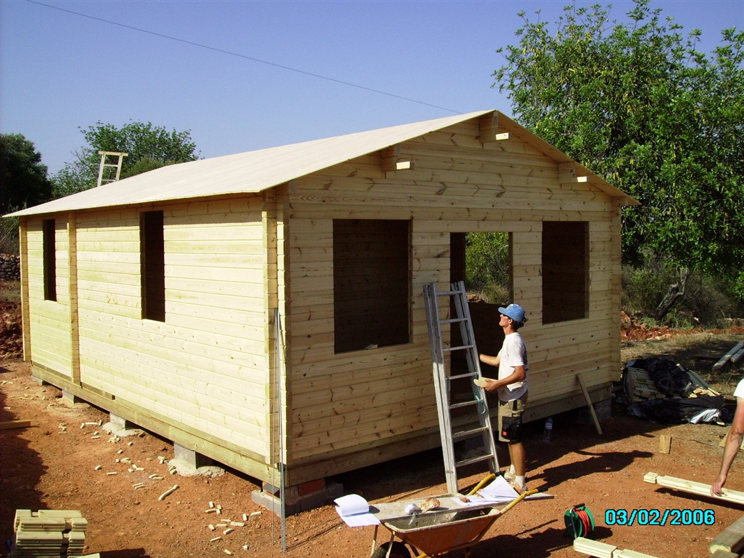 Wooden Houses in log plank construction - Ideas in Wood - Timber dealer ...